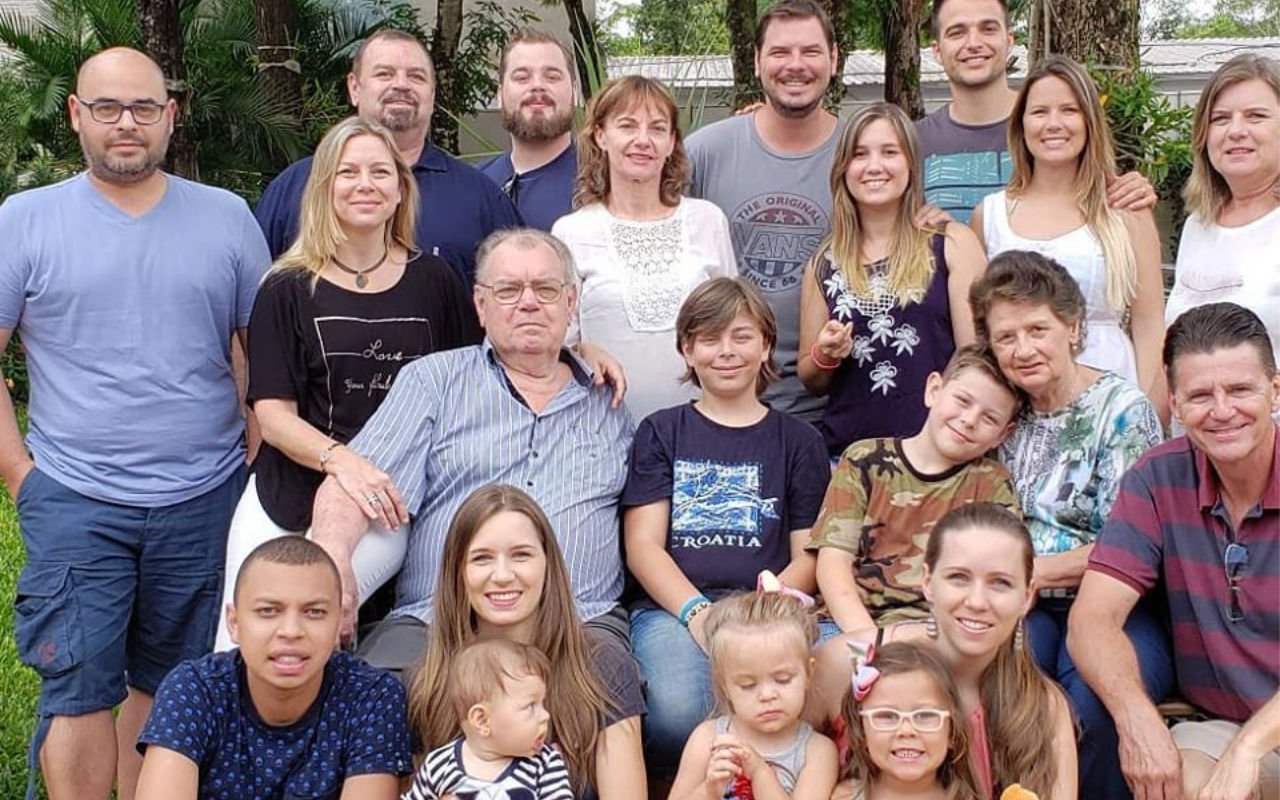 ADMINISTRAR A ABUNDÂNCIA - Famílias Fortes